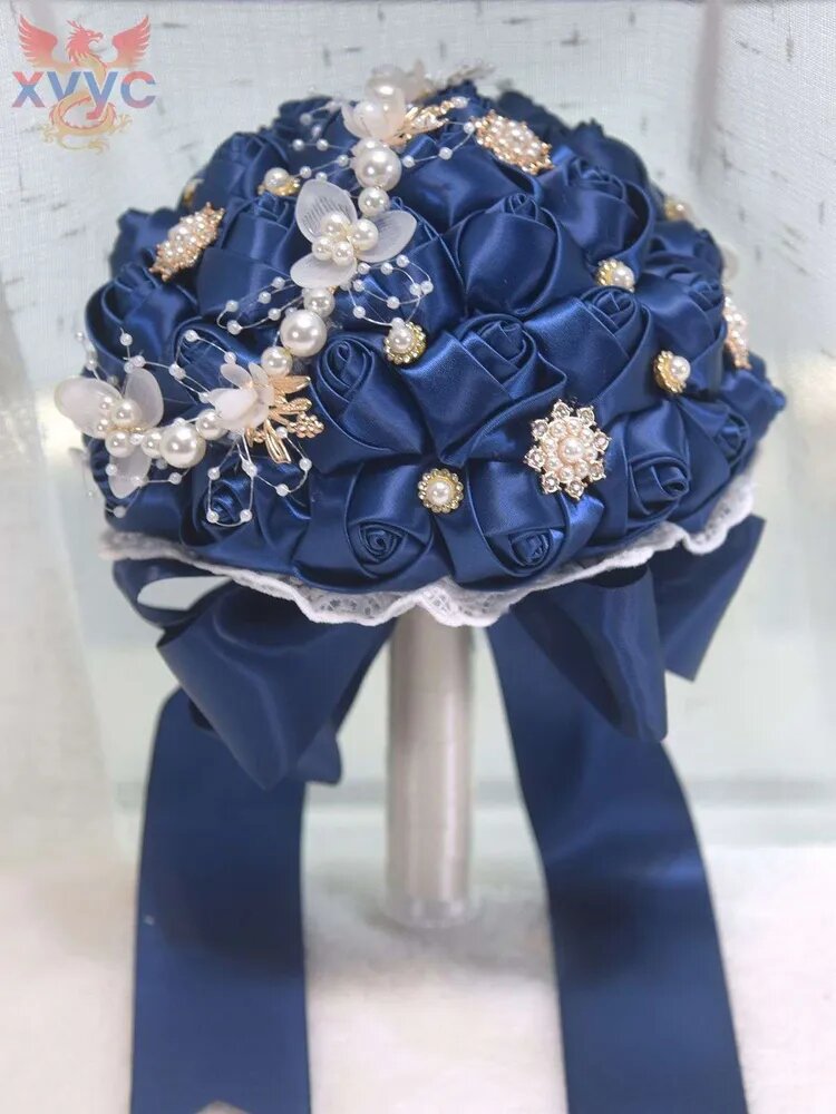 Свадебный букет невесты 23 см синие розы с жемчугом для фотосессии