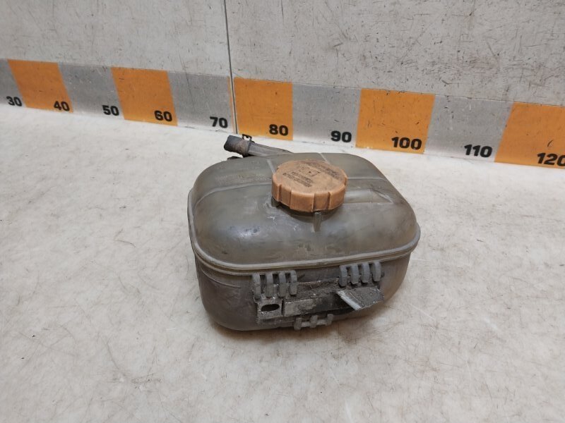 Б/У Бачок расширительный Opel Astra 2007 H, L69 474592 OPEL арт. 13114995