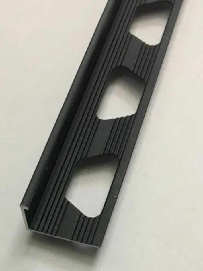 Профиль для плитки L-образный Алюминиевый, наружный уголок 2700мм