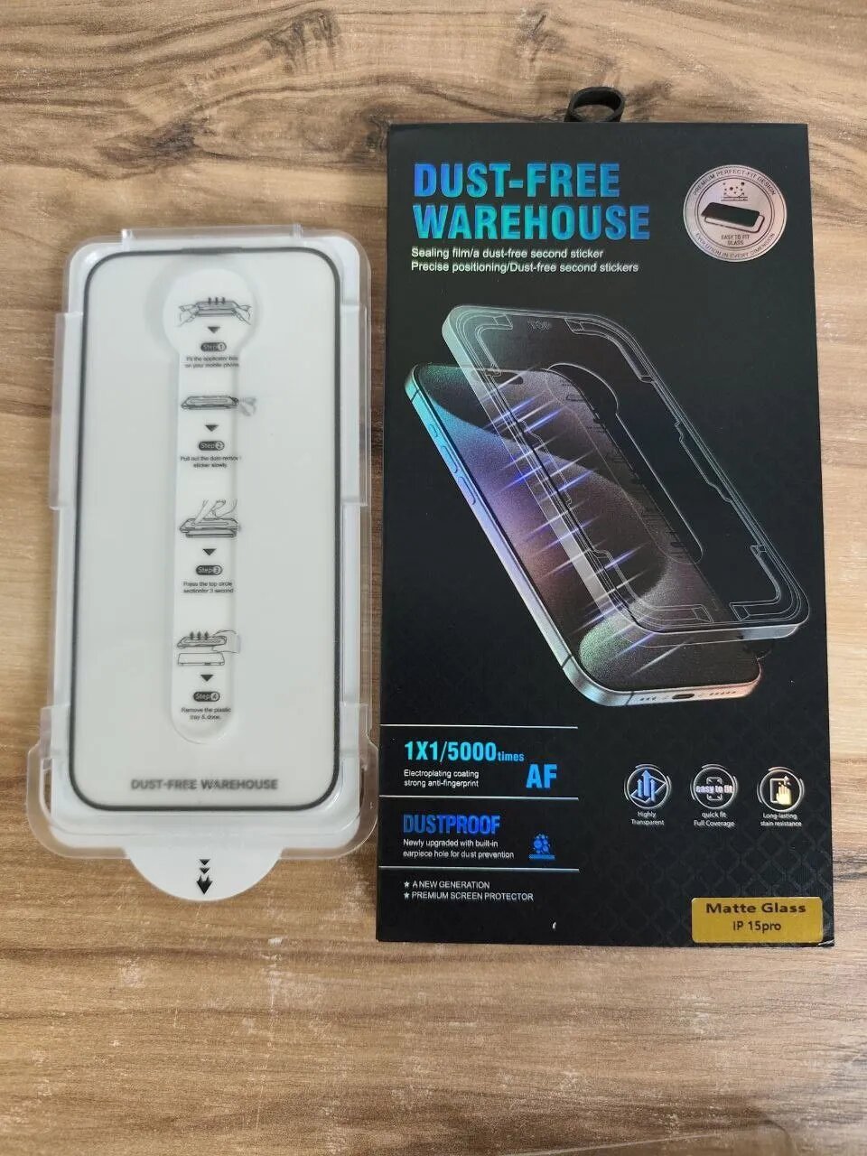 Защитное стекло матовое ainy c боксом для установки 2.5D для iPhone 15 pro Matte Glass с черной рамкой