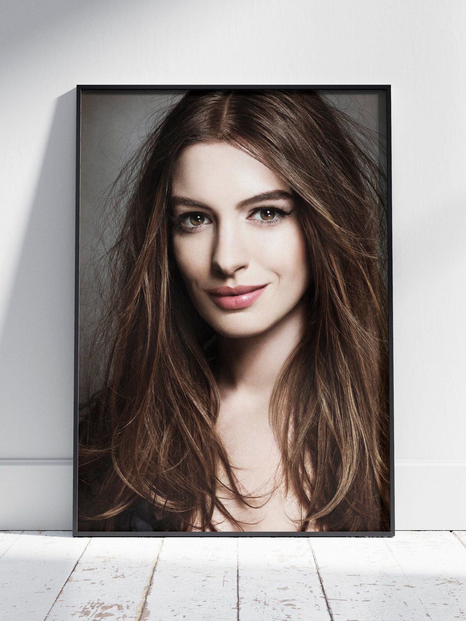 Плакат на стену для интерьера Энн Хэтэуэй (Anne Hathaway 2) - Постер по актеру фильма, кино, сериала формата A4 (21x30 см)