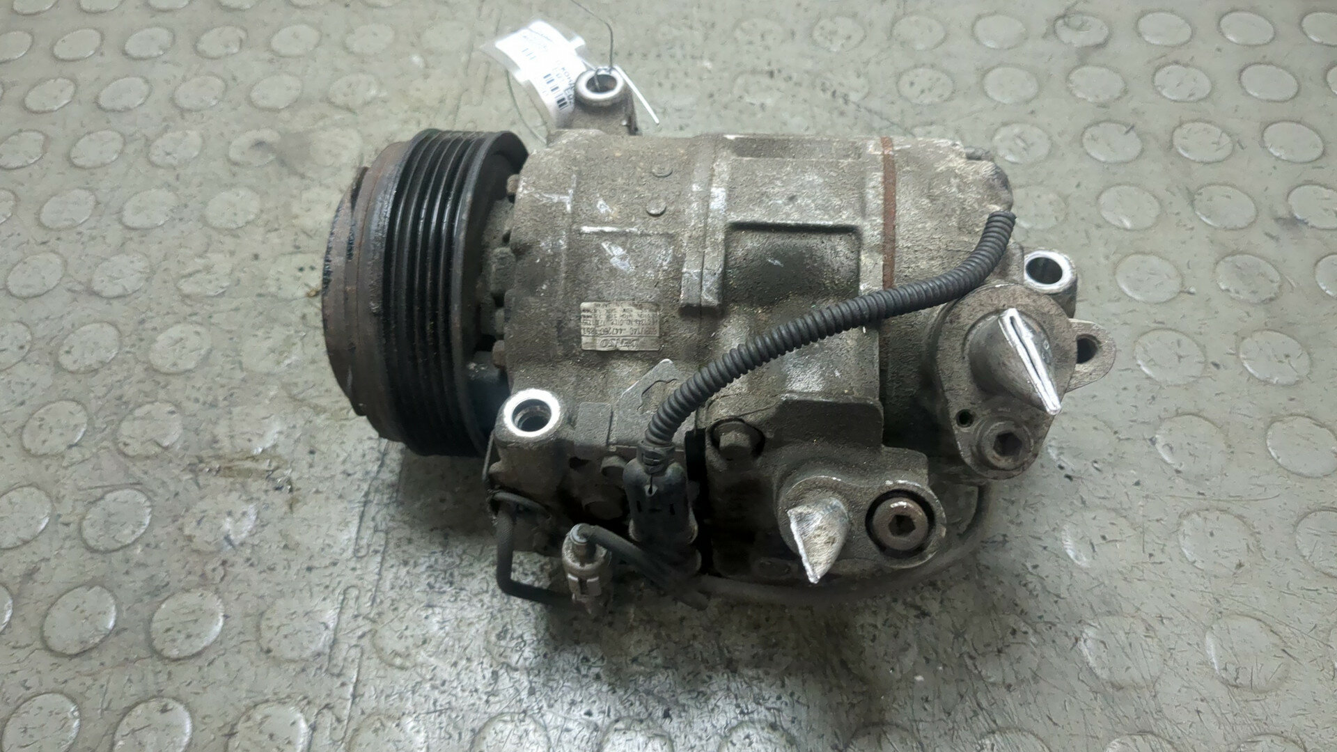 Компрессор кондиционера BMW 3 E90, E91, E92, E93 Б/У