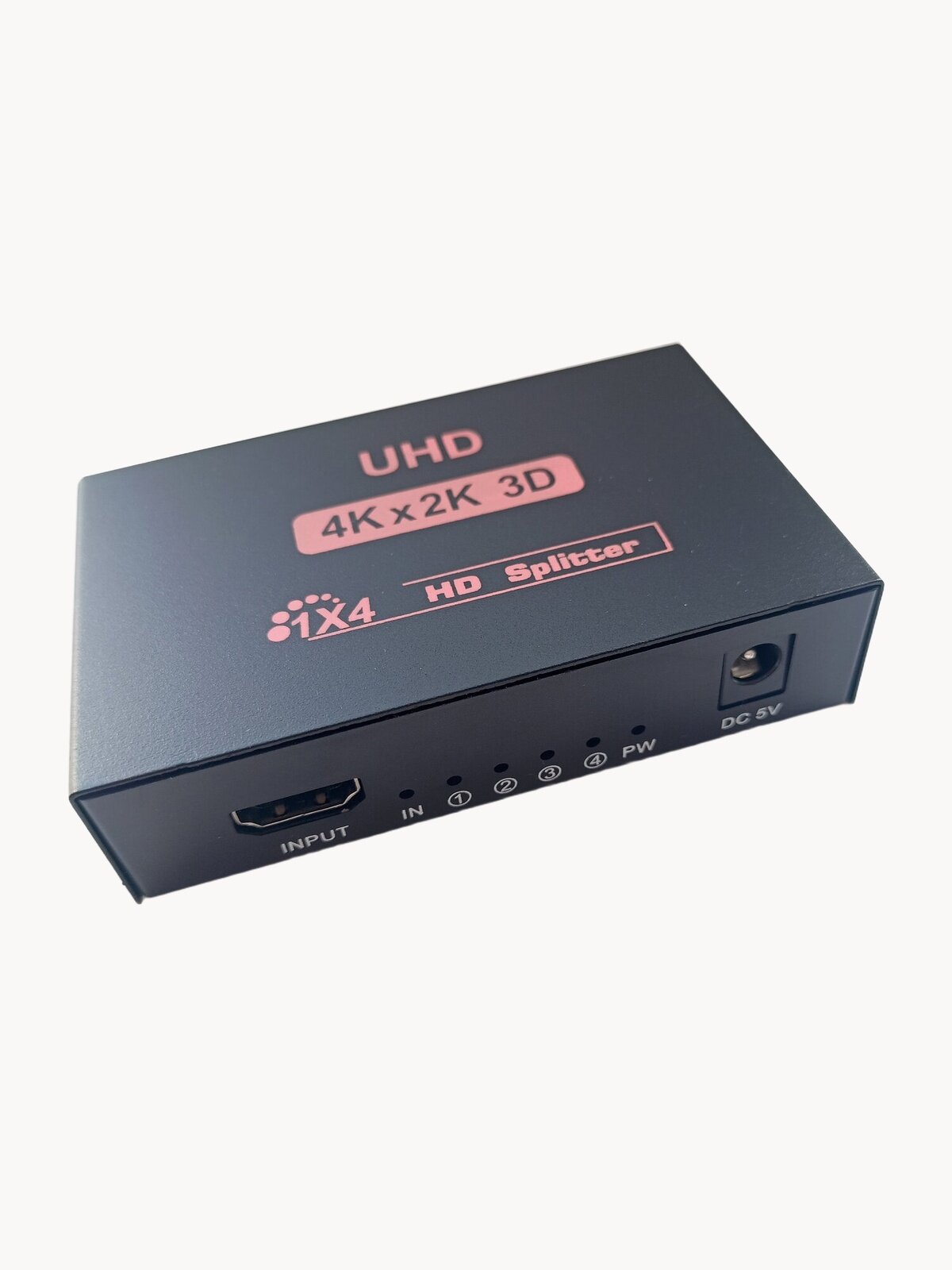 Разветвитель сигнала HDMI / Сплиттер 1 на 4 порта / Splitter 4К 3D
