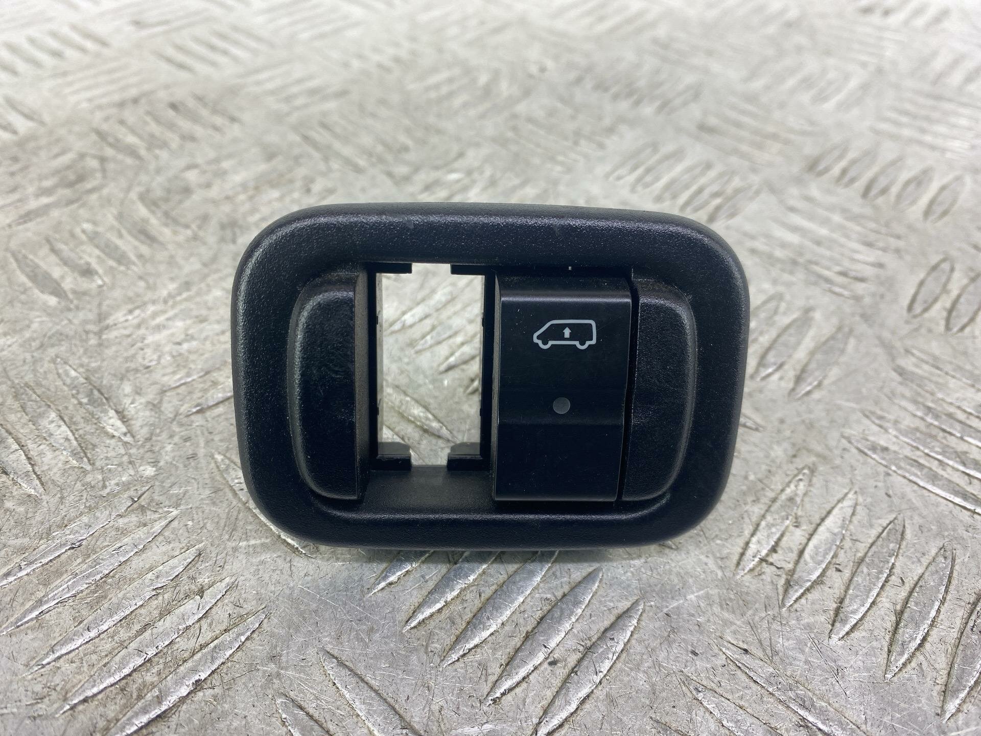 Блок управления пневмоподвеской Mercedes-Benz Vito W639 2006 6395452207