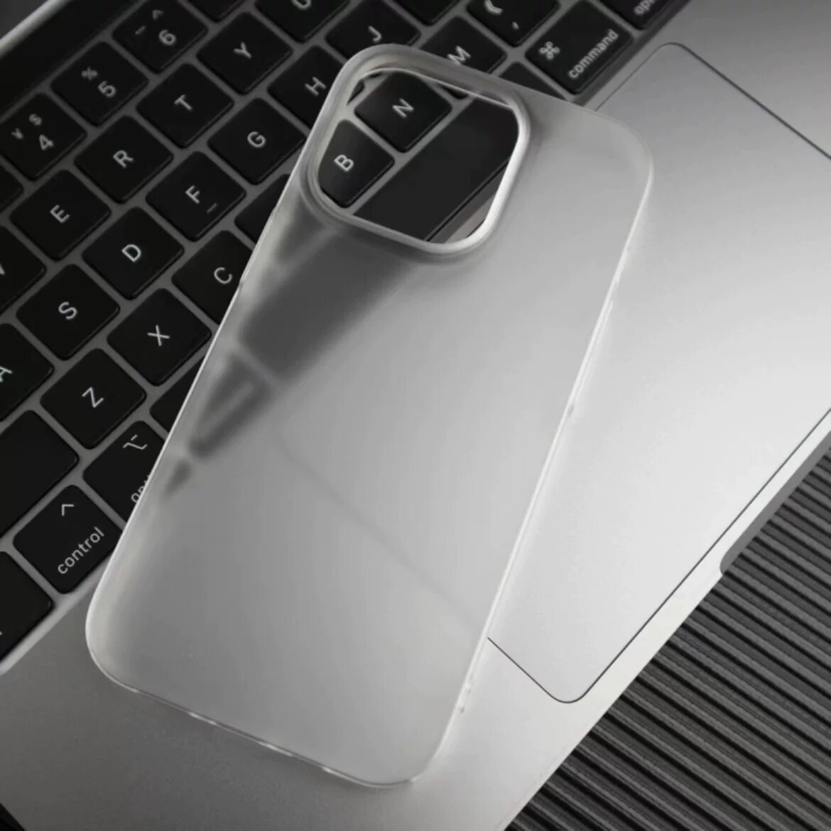 IPhone 14 Прозрачно-белый Матовый ПК жесткий чехол с анти-скользящей функцией