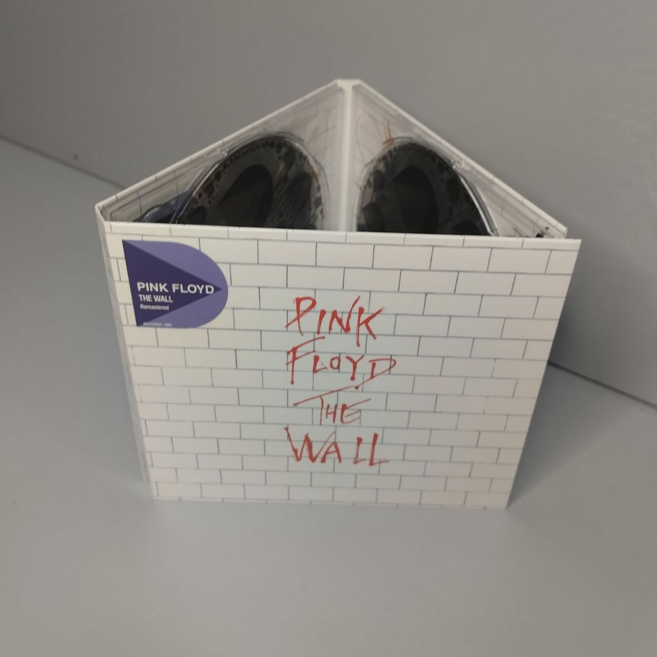 Pink Floyd - The Wall (2-CD) Диджипак — фото 1