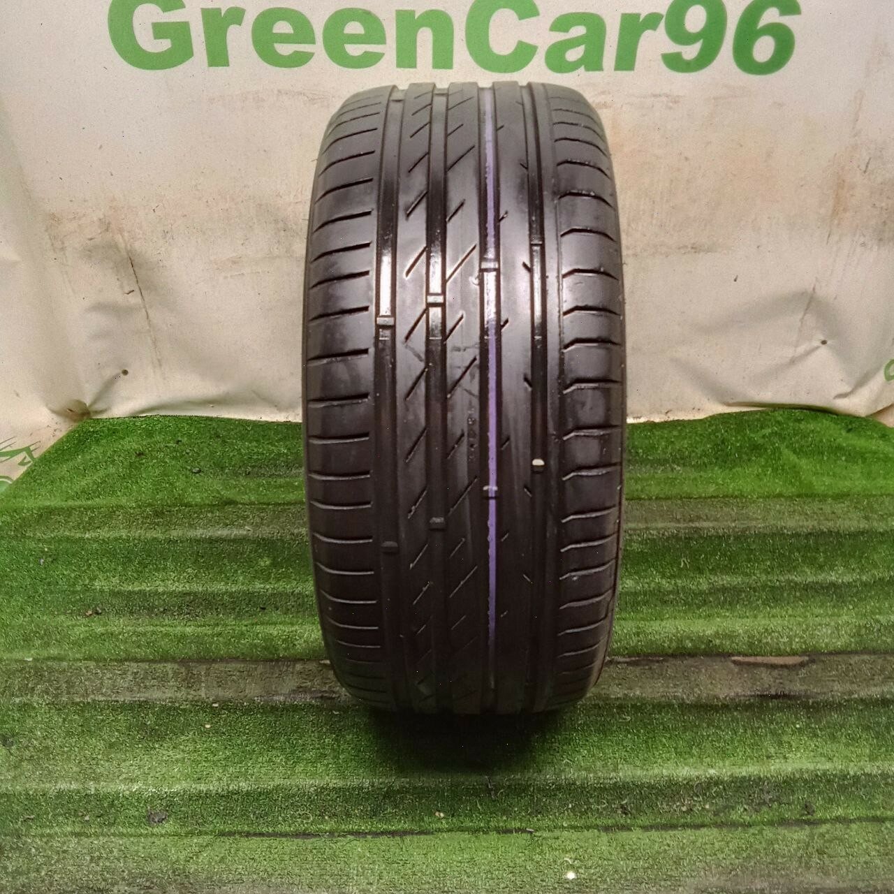 Летние шины Nokian Tyres Hakka Black 235/55 R19 25% износ CWW042670