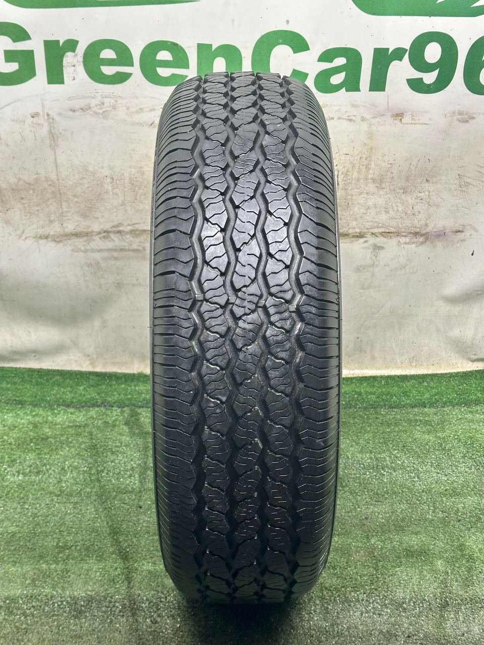Летние шины Kumho Radial 798 Plus 235/60 R18 25% износ FAK385536