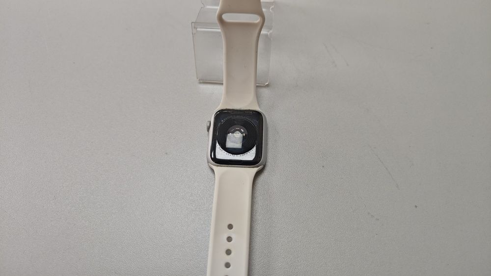 Смарт-часы Apple Watch SE 2020 40mm Б/У