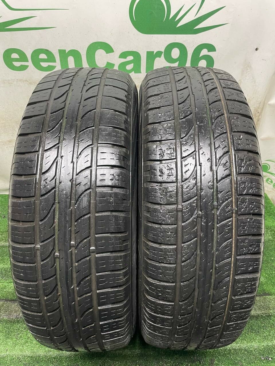 Комплект (2 шт) летних БУ шин Viatti Bosco A/T V-237 235/55 R17 50% износ DFY526541