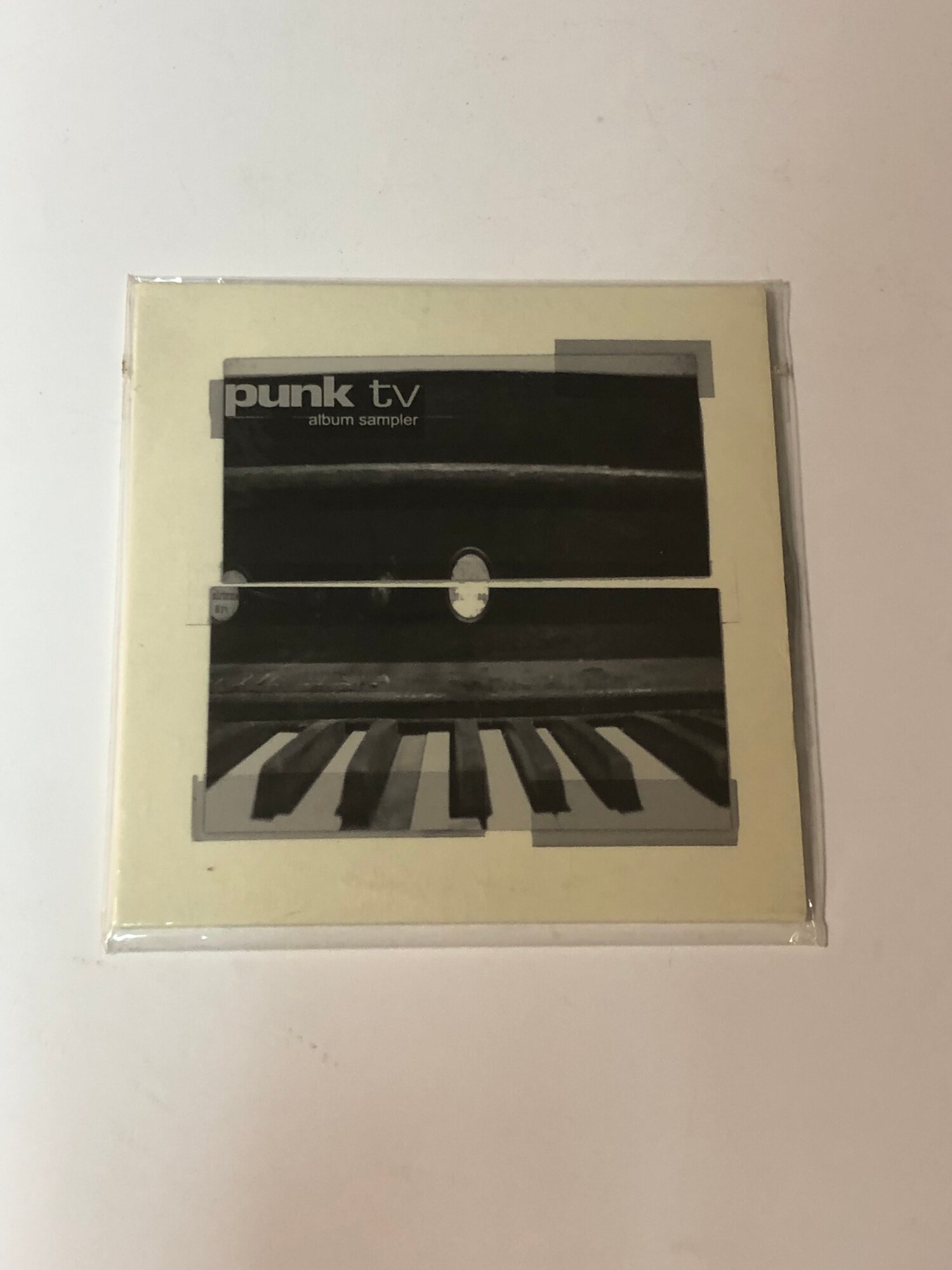 CD Punk TV album semper (2007 soundhunters)силд