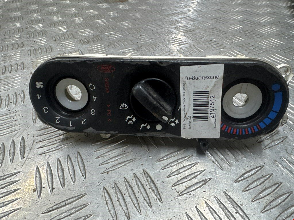 Блок управления печки (климат-контроля) Ford Mondeo 2 3664624 арт. 2197512