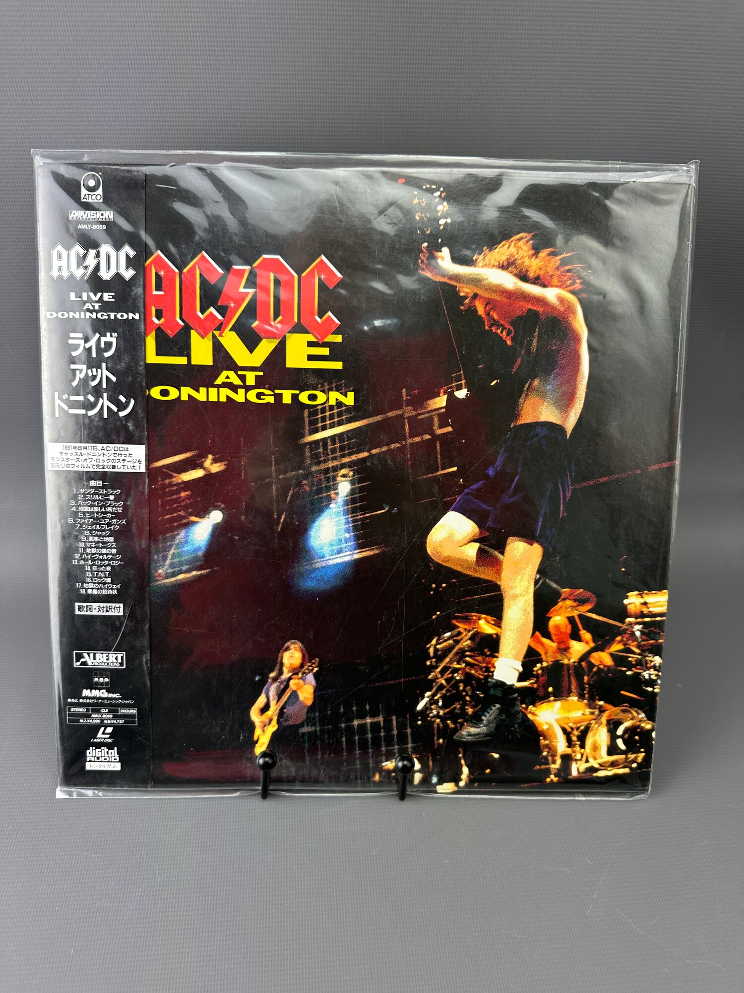 Лазерный диск AC/DC - Live At Donington, в конверте, зеркальный