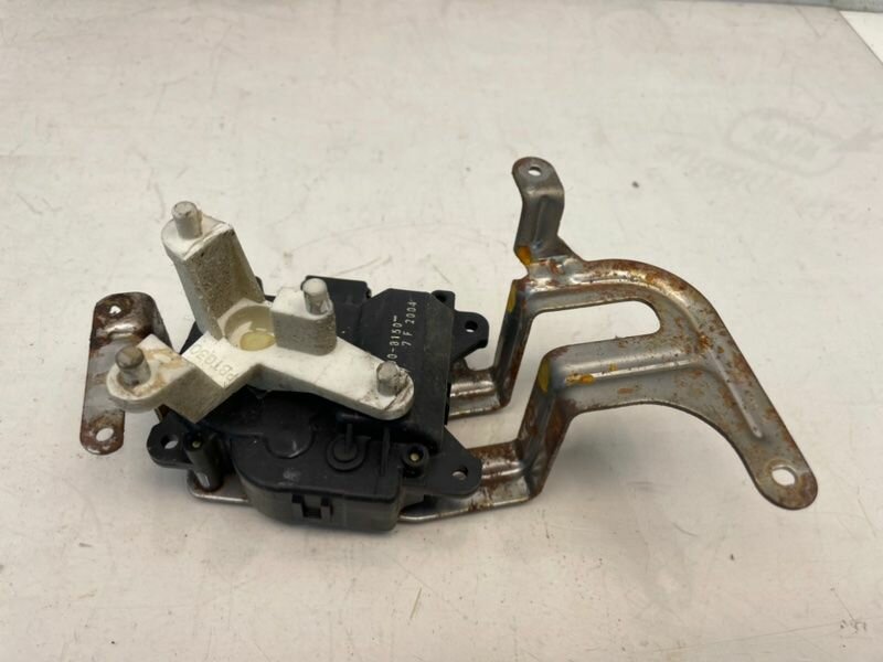 Сервопривод заслонки печки Honda Civic Ferio 2006 0637008150 ES1 D15B (с пробегом)