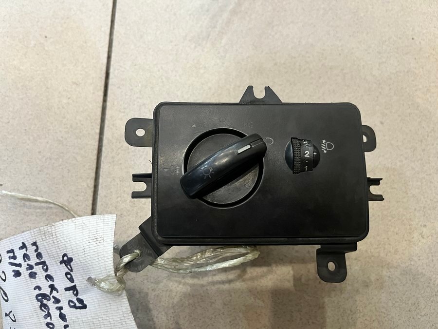 Переключатель света фар от Ford Transit 7 2006-2014