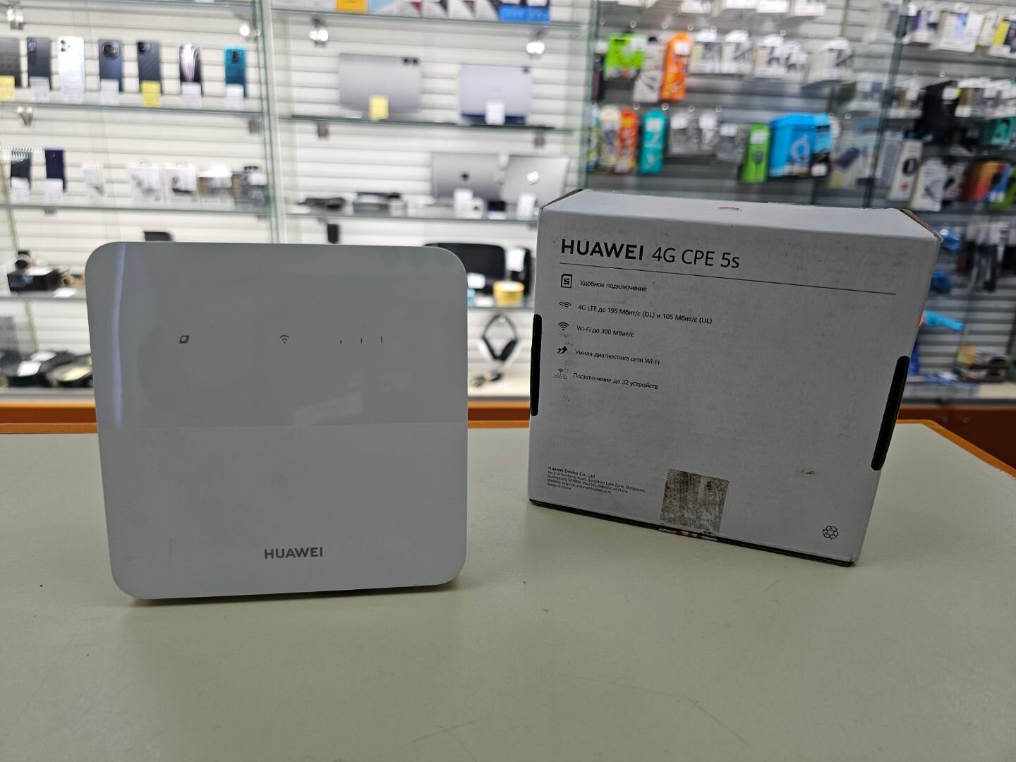 Wi-Fi Роутер HUAWEI 4G CPE5S B320-323 51060JWD, LTE 195Мбит/с, nanoSIM, WiFi N300, 1xRJ45 100Мбит/с, RJ11