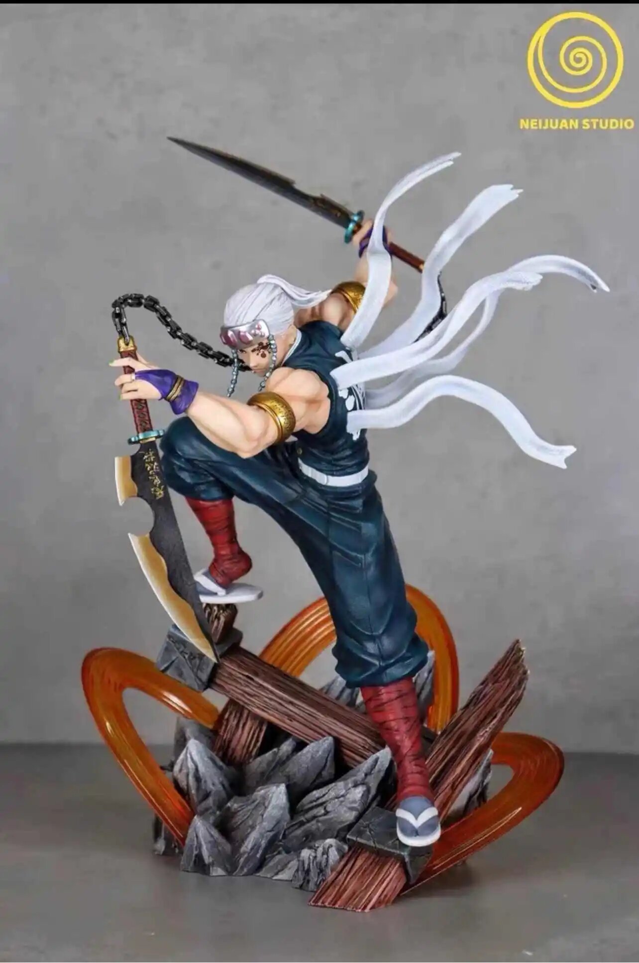 Фигурки Demon Slayer Uzui Tengen Bandai 27 см
