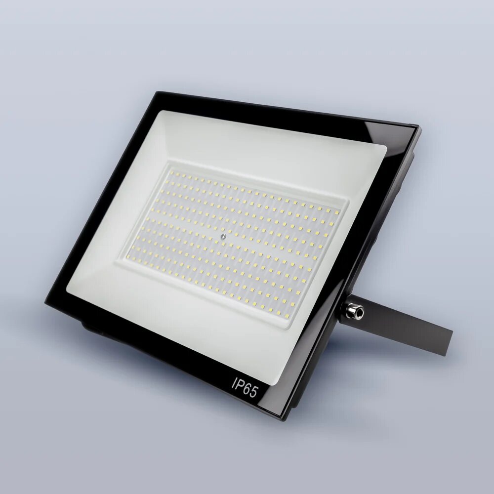 Светодиодный прожектор тонкий Eleganz LUX 300W холодный 6000К 220V 1218, работы от сети