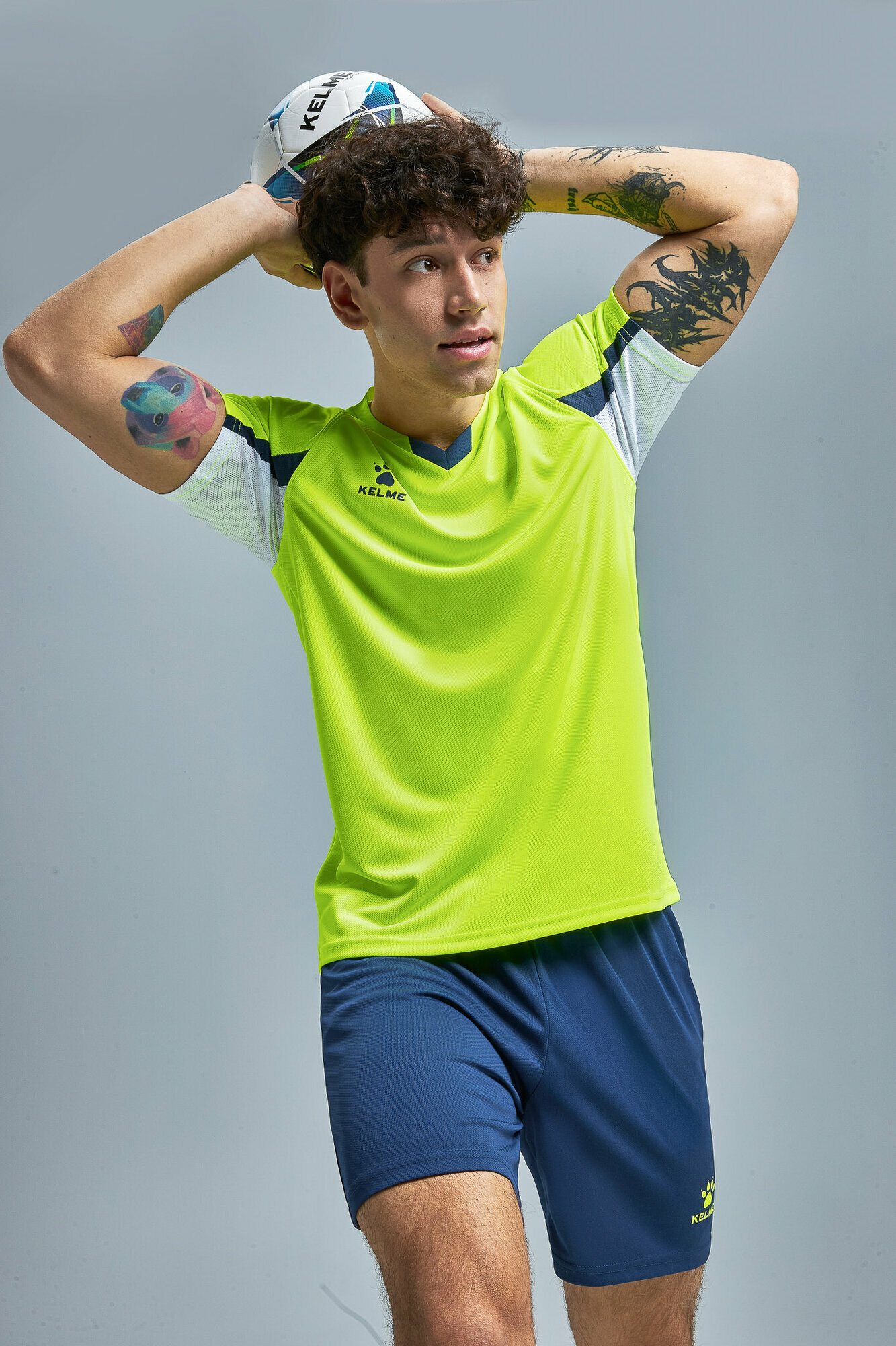 Комплект одежды Kelme футбольная форма Short-Sleeved Football Suit