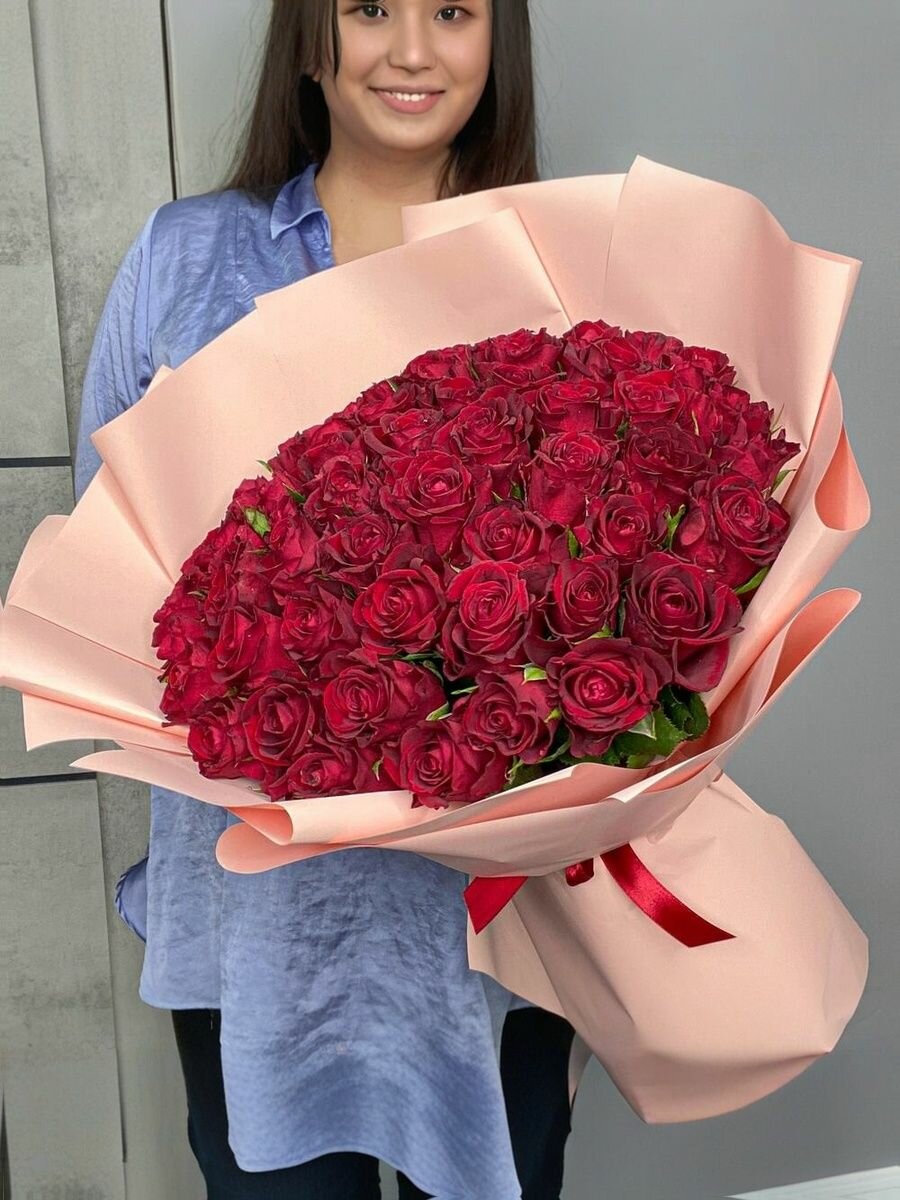Букет из 51 красной розы