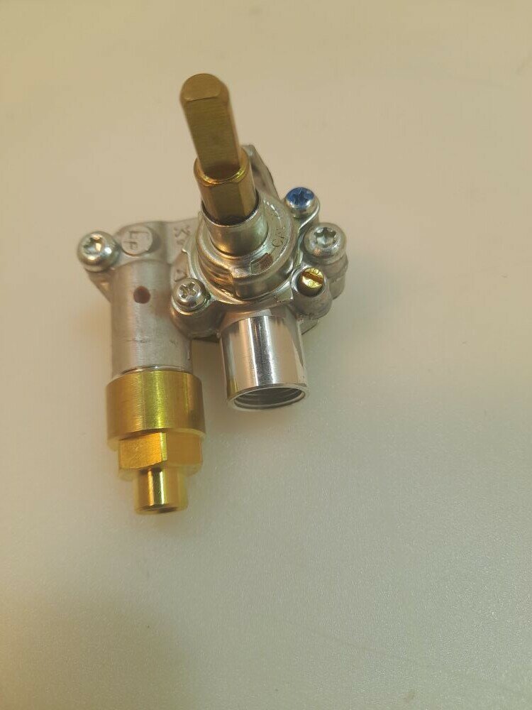Газовый кран C00325865, для плит Indesit, Ariston и др, 130°