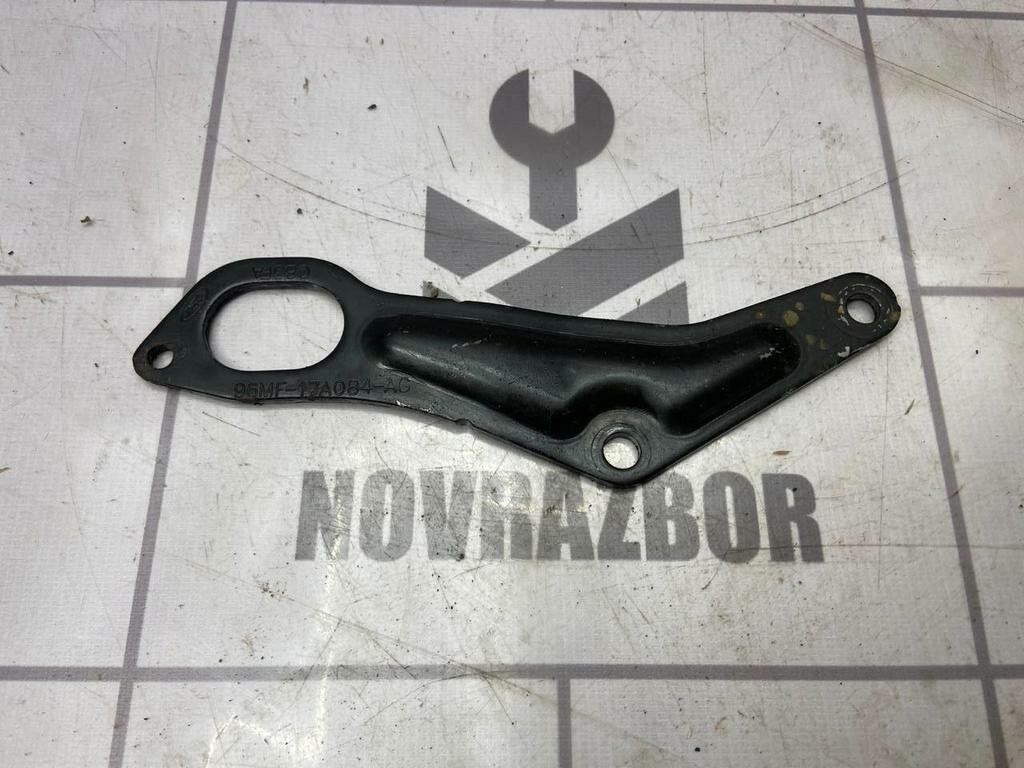 Кронштейн (сопут. товар) Ford Focus 2 05-08