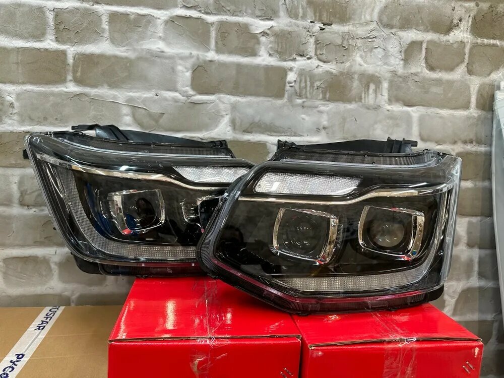 Фары автомобильные, 2 шт, арт. А31R33.3711015, A64R52.3711015