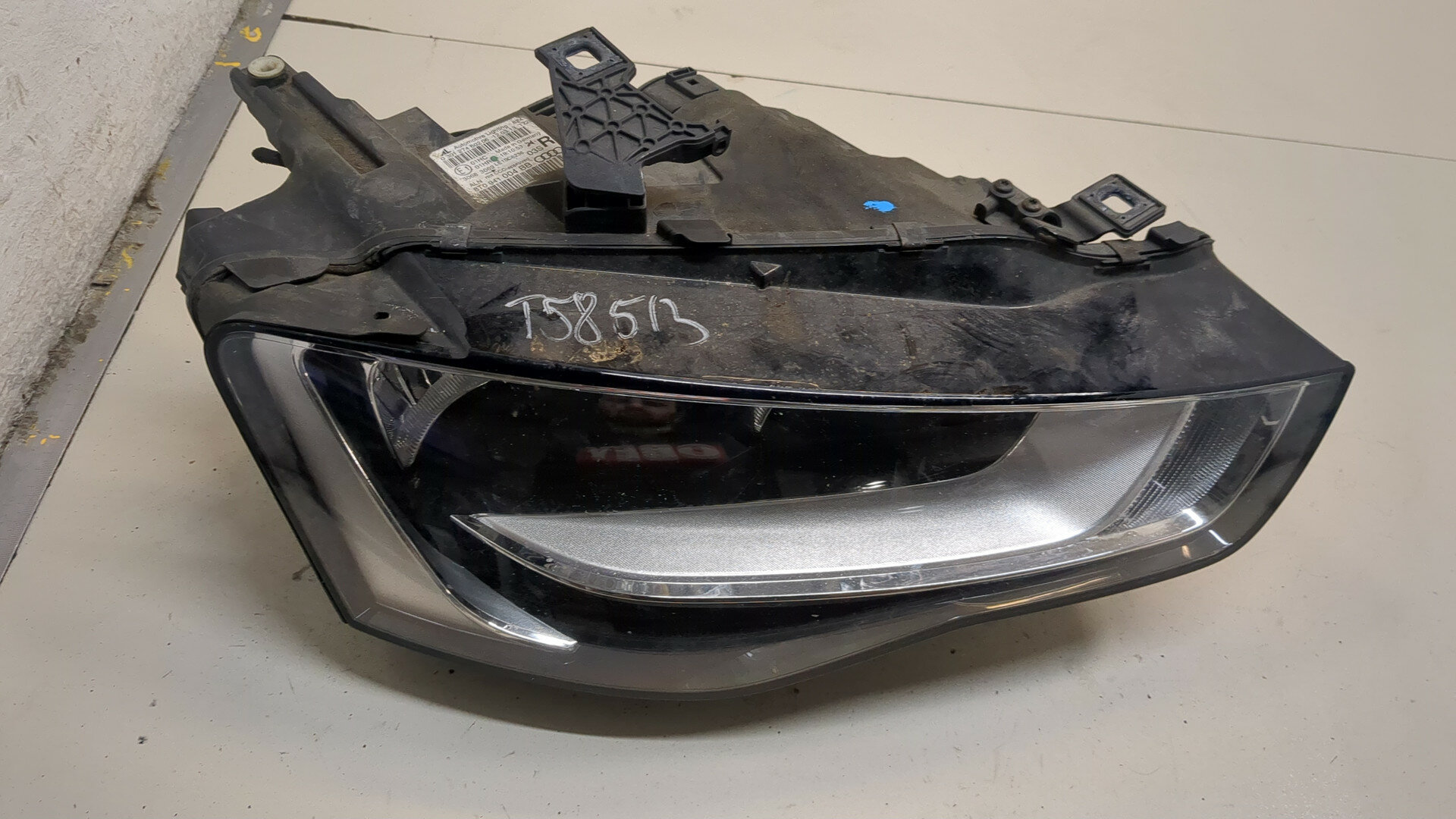 Фара (передняя) правая Audi A5 (8T) Б/У