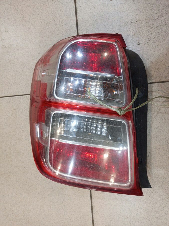 Фонарь задний наружный левый от Chevrolet Cobalt 2012-2015