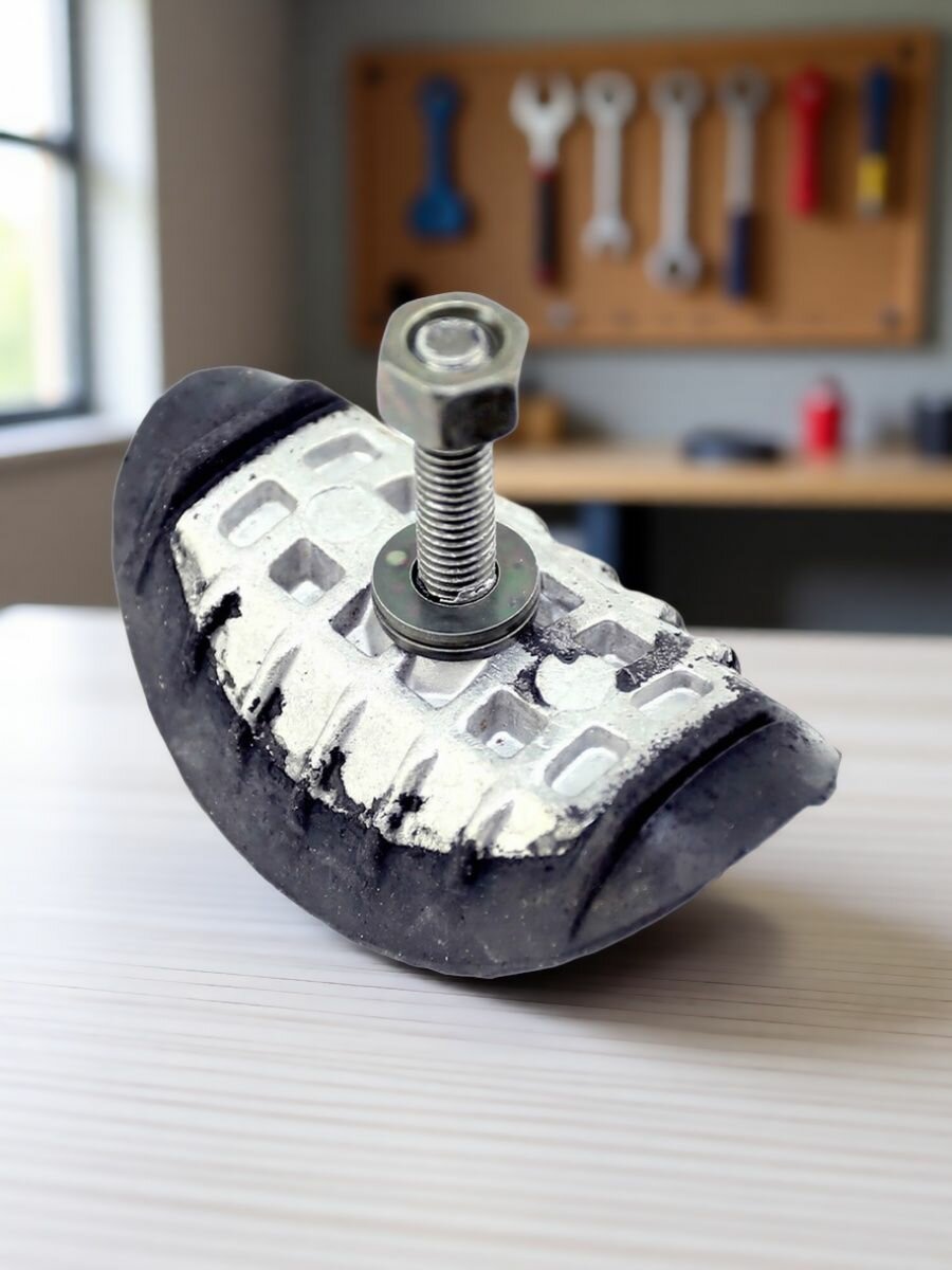 Фиксатор покрышки (буксатор) 1.85" мотоцикла, питбайка