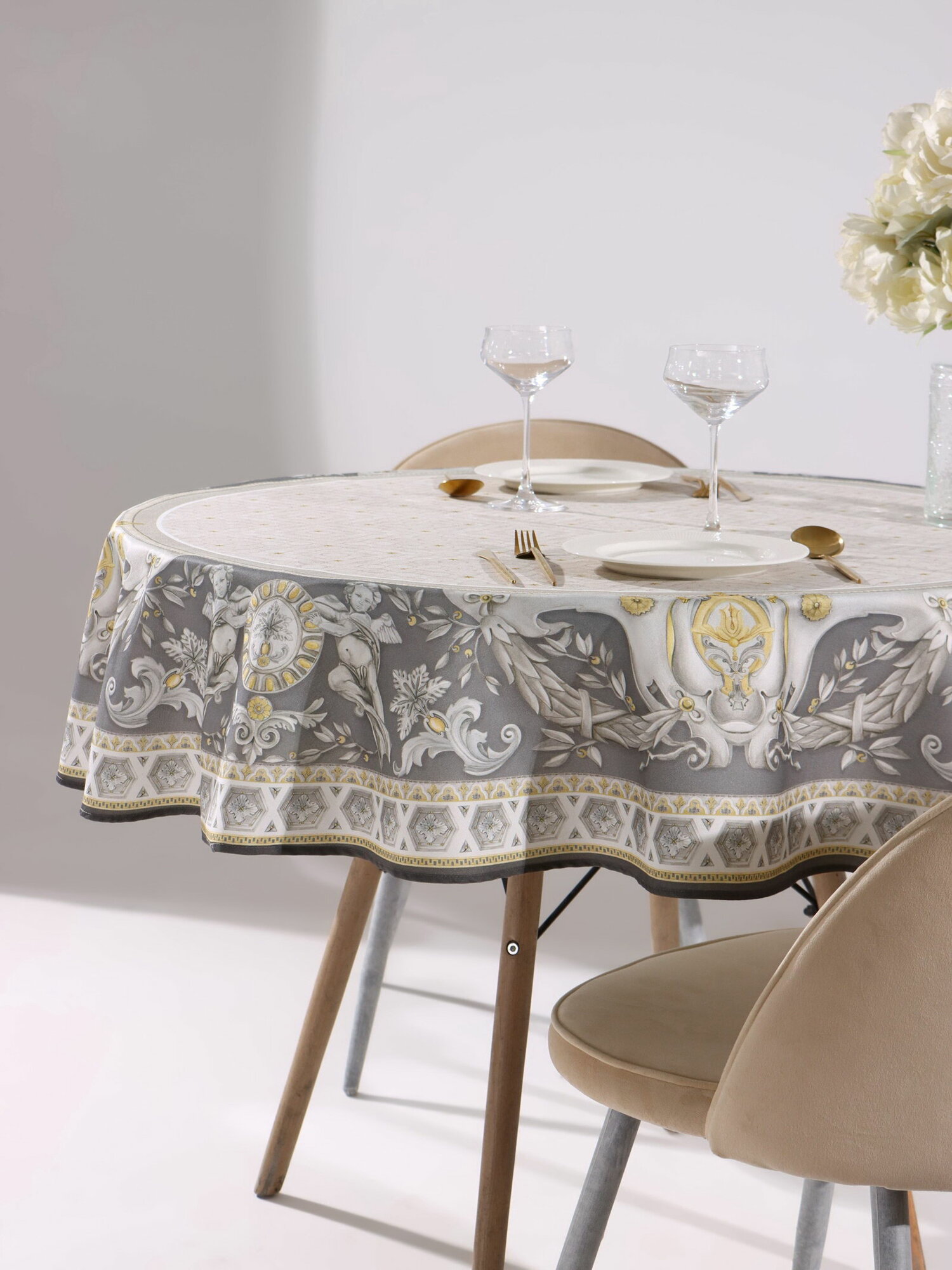 Скатерть Classic style d=220 см +-3 см, 100% хлопок, саржа 190 г/?2, с вгмо