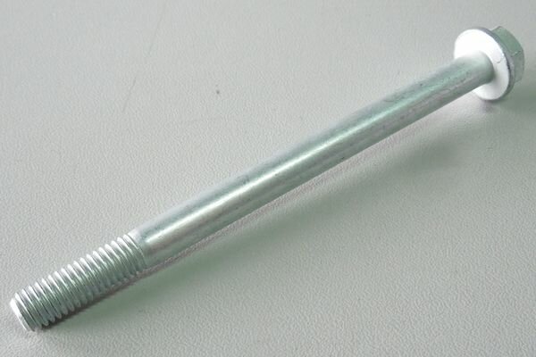 Болт крепления генератора для ВАЗ 1118 Калина