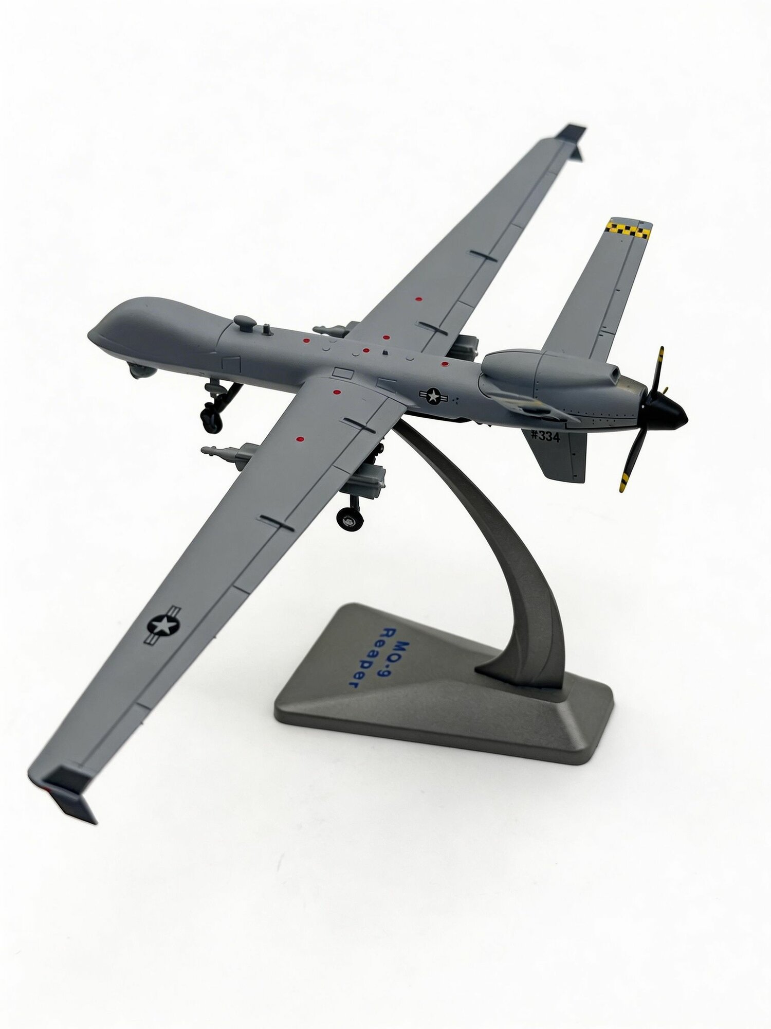 Модель истребителя MQ-9 в масштабе 1:72 с фюзеляжем из сплава, деталями из ABS-пластика, имитация военной техники, декоративная модель самолета, коллекционный предмет.