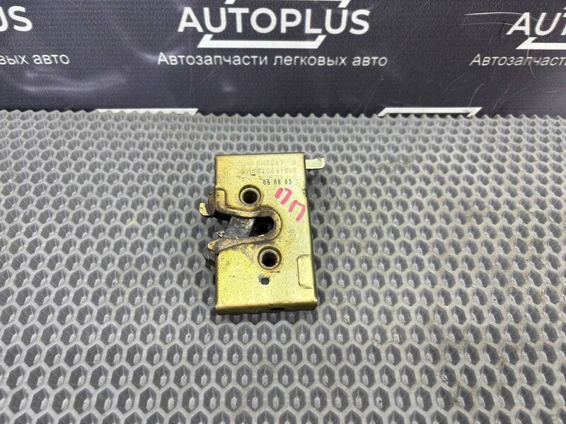 Замок боковой двери Правый Передний Chery Amulet A15 2009 (SQR480) Б/У с пробегом Арт. A116105410AB