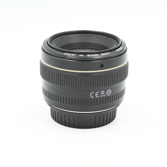 Объектив Canon EF 50mm f/1.4 USM