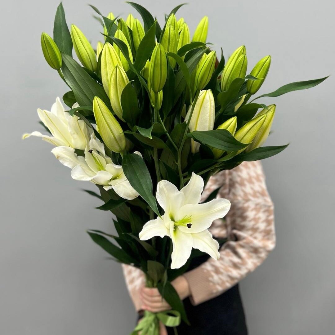 Букет из белых лилий 13 шт, красивый букет цветов, шикарный, премиум цветы, премиум букет