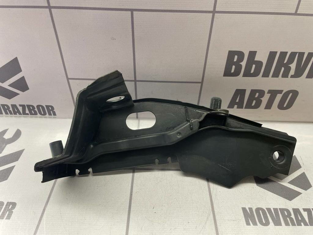 Крышка Renault Megane 3 09-16