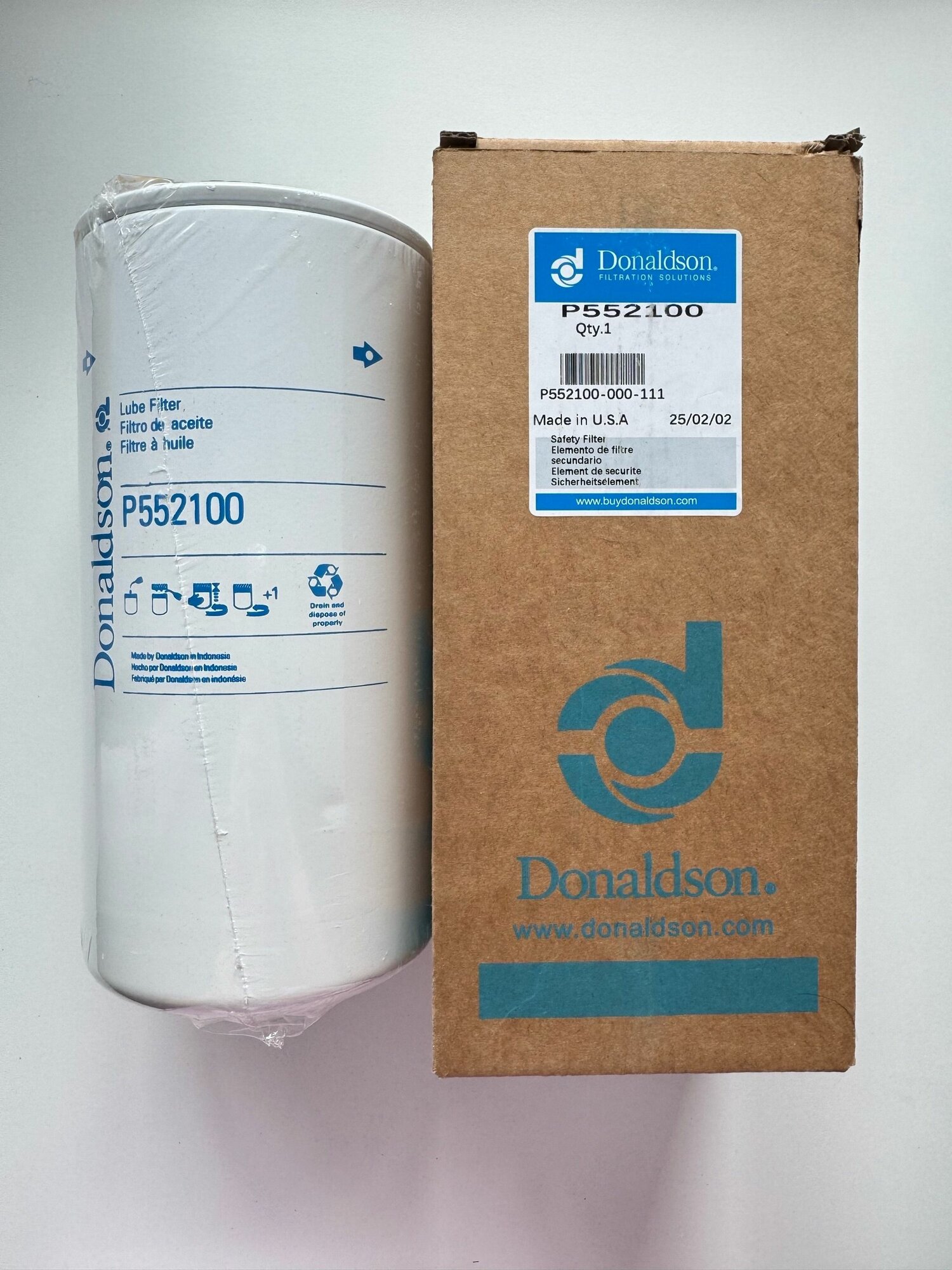 Фильтр масляный P552100 для двигателя Detroit Diesel S60