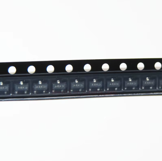 Транзистор LMUN2233LT1G LMUN2233 A8K SOT23 +