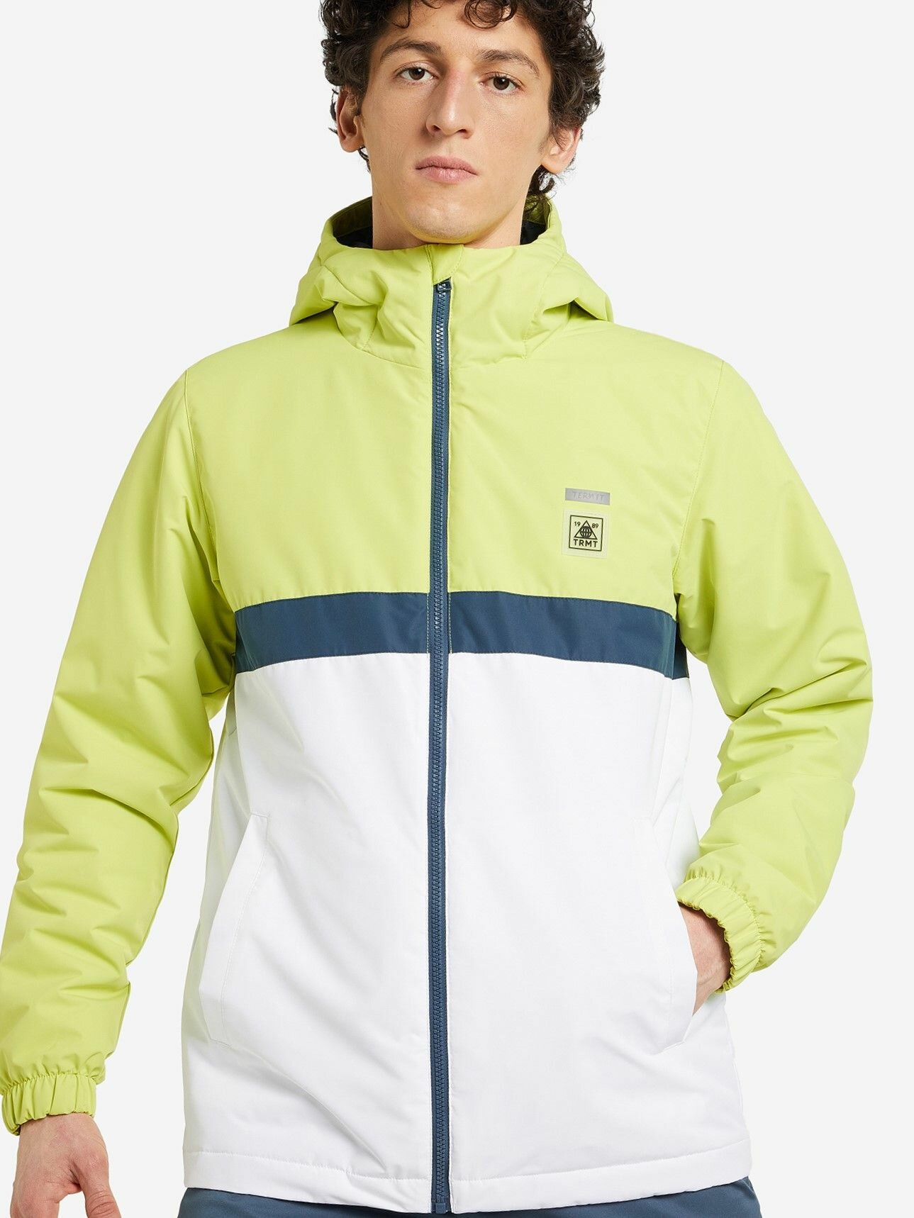 Куртка спортивная