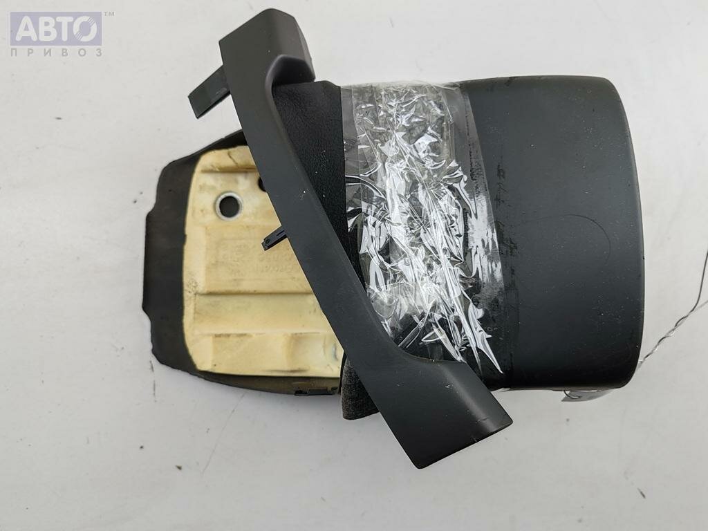 Кожух рулевой колонки Volkswagen Golf-4