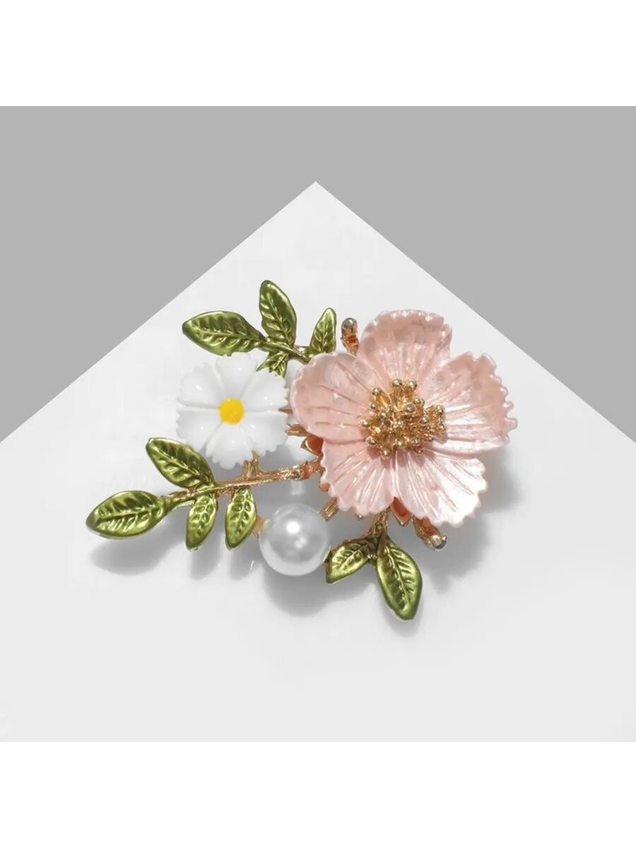 Брошь, пластик, эмаль