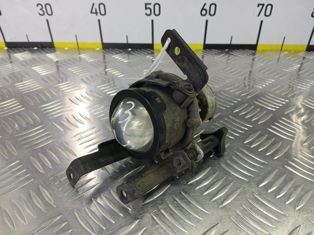 Фара противотуманная передняя Б/У для Kia Ceed ED (2006—2010) 92201-1H000