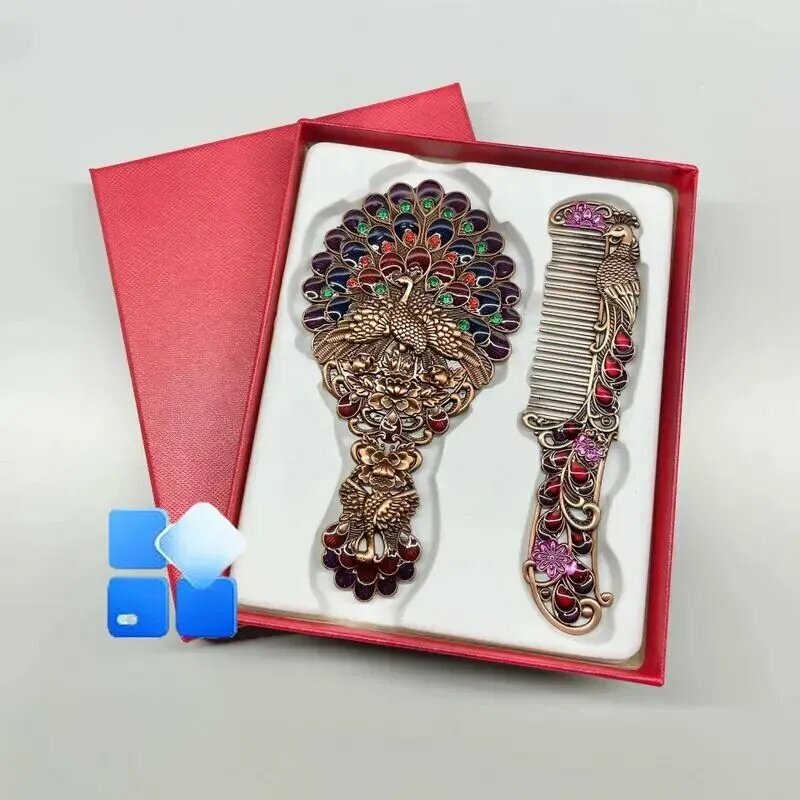 Зеркало гримерное "Зеркало со стразами, металлическое зеркало для макияжа с расческой, женский подарок", 7 см х 13 см, 1 шт