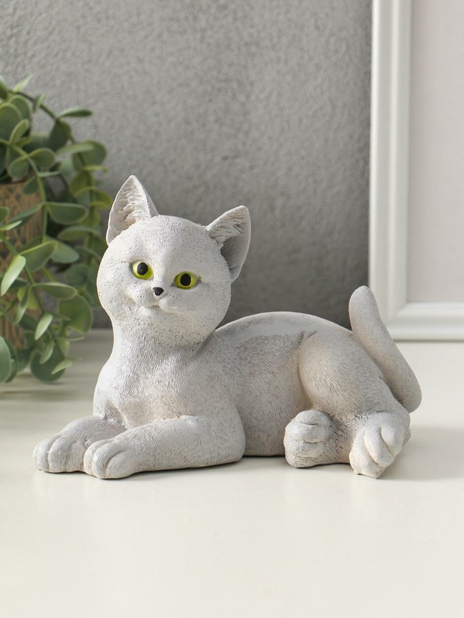 Фигурка «Кошка лежит», гипсовая, размер 13 × 17 × 12 см, цвет серый