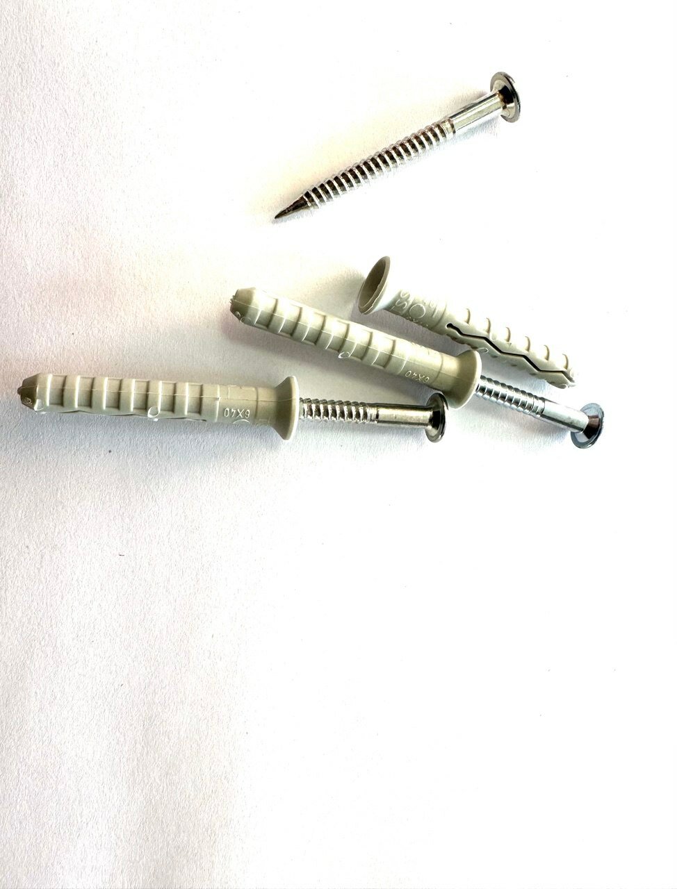 Дюбель с гвоздем 6х40/10 FRIULSIDER