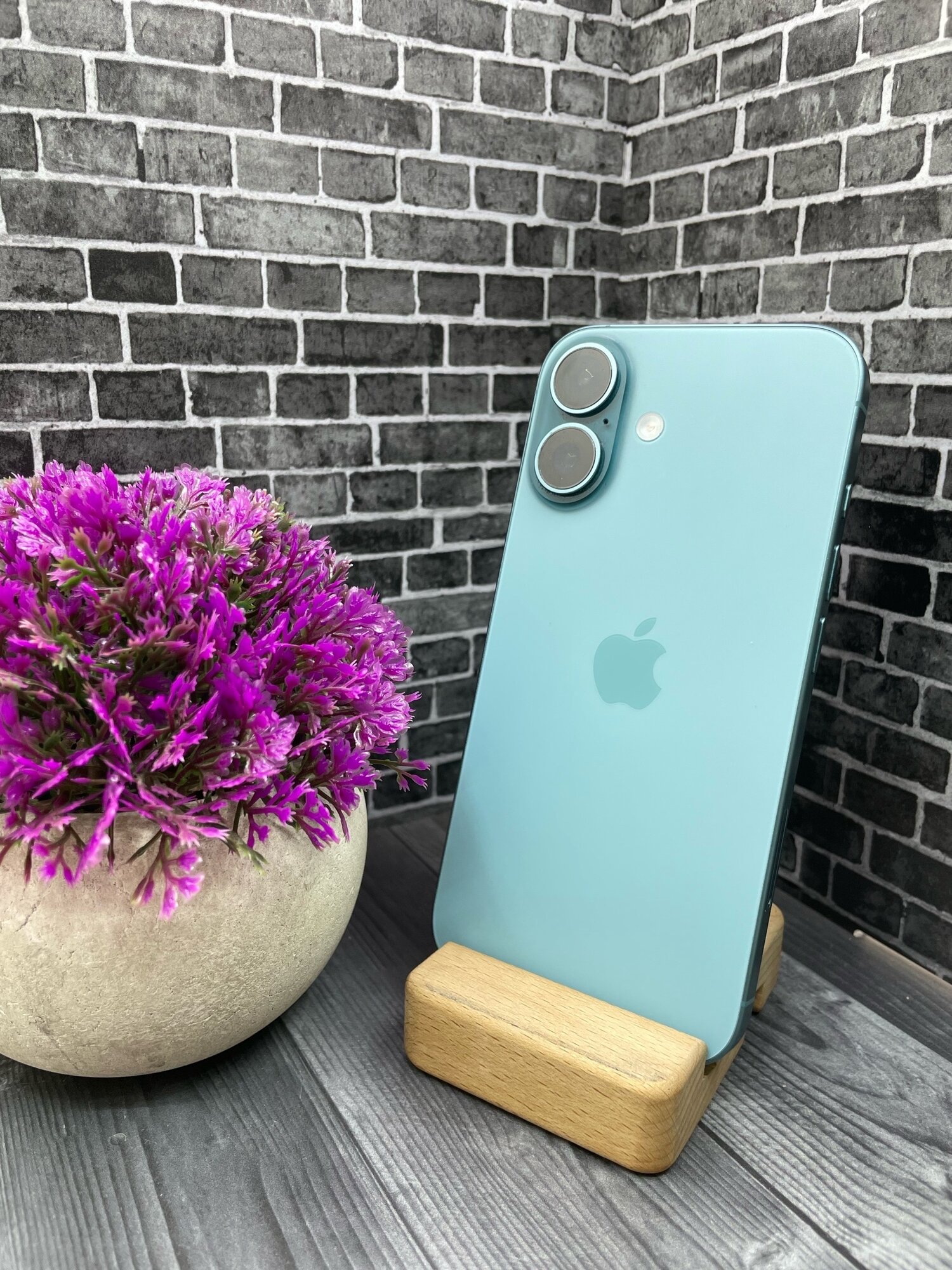 Смартфон Apple iPhone 16 128 Gb, 6.1", Ultramarine (nano-SIM + eSIM), синий, без rustore