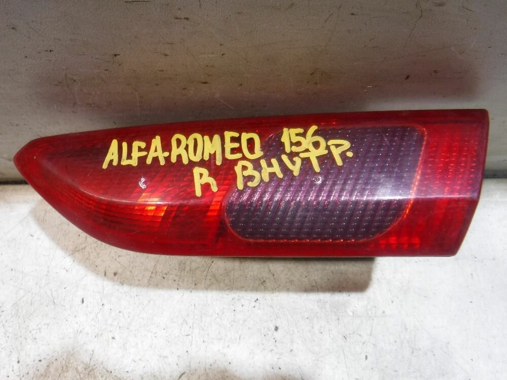 Фонарь задний внутренний правый Alfa Romeo 156