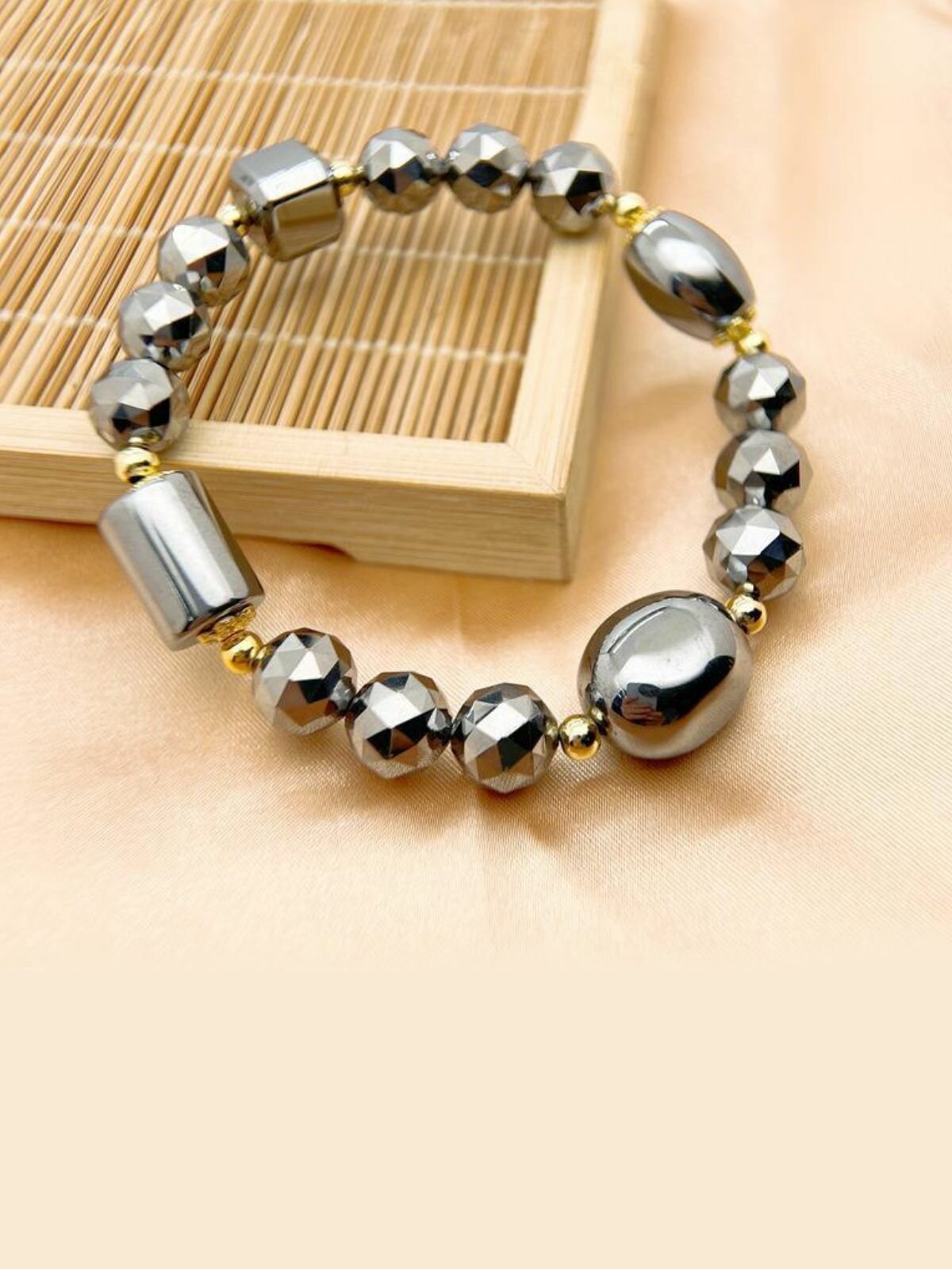 Терагерцовый браслет
