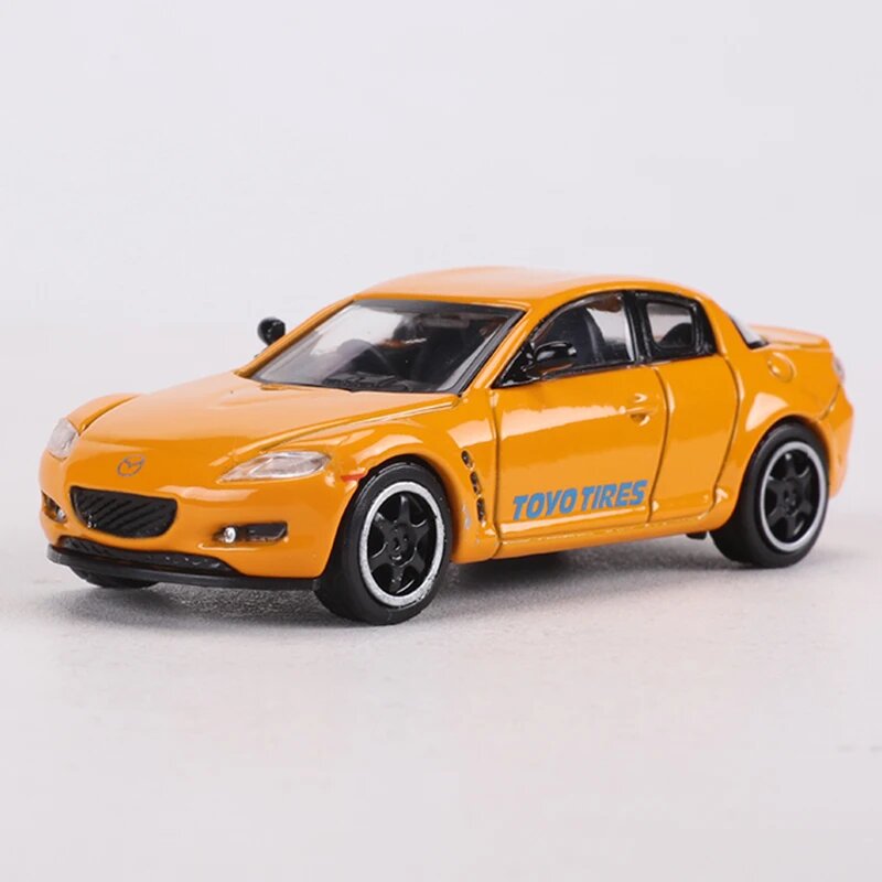Burago 1:64 Mazda RX-8, оранжевый/желтый, модель автомобиля
